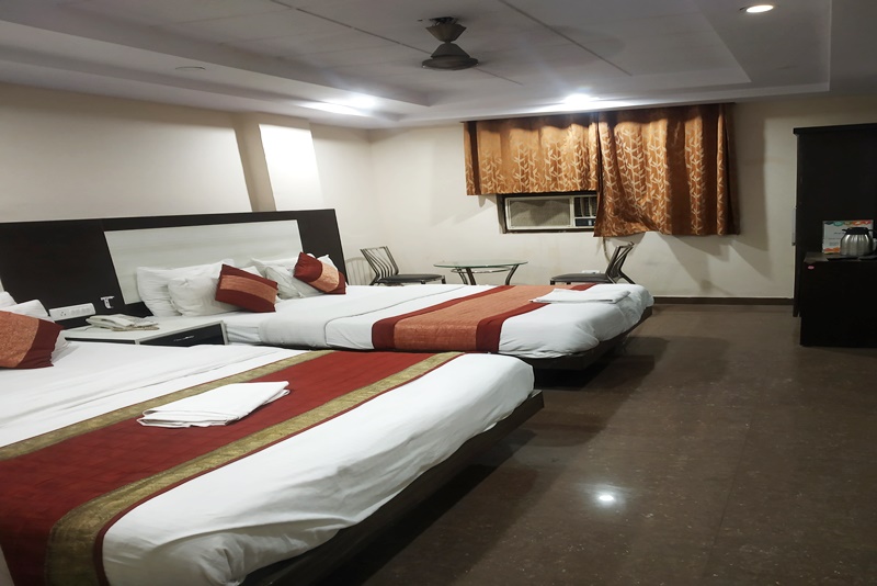 ADB Rooms DADA Cottage, Delhi - Book by Hour & Save Upto 70% on Delhi ...