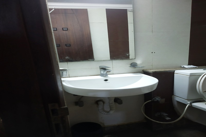 ADB Rooms DADA Cottage, Delhi - Book by Hour & Save Upto 70% on Delhi ...