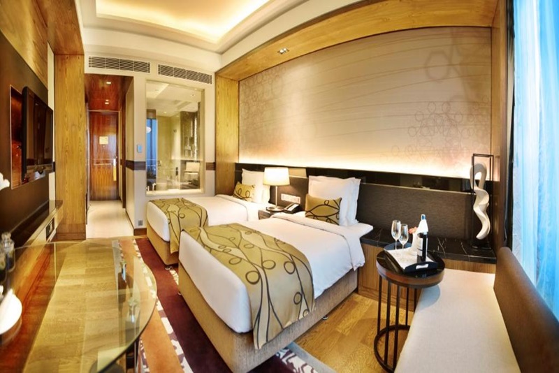 Book Hourly Rooms at Luxury and Comfort at Crowne Plaza New Delhi ...