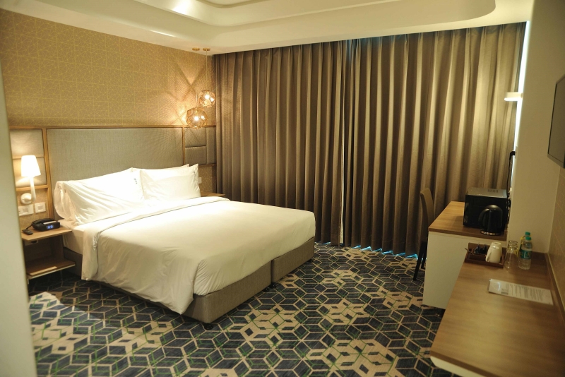 Holiday Inn Gurugram Sector 90, Gurgaon - Book by Hour & Save Upto 70% ...