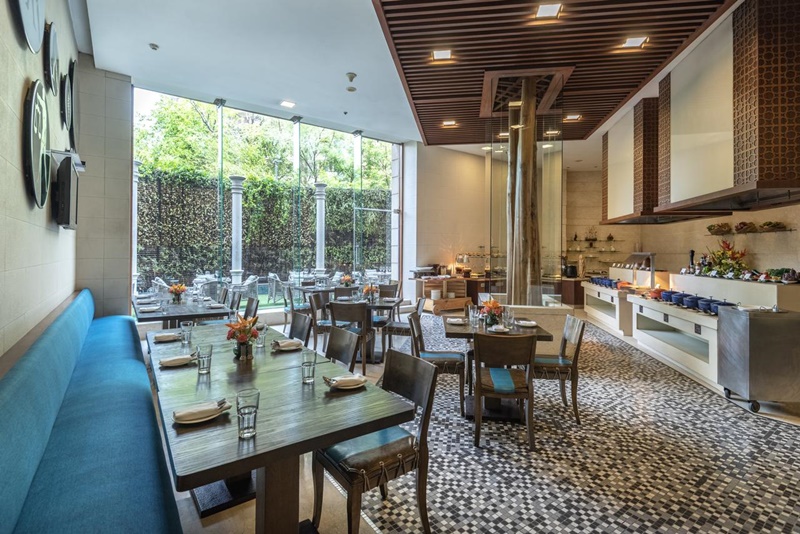 Book Hourly Rooms at Radisson Gurugram Sohna Road City Center | Mistay