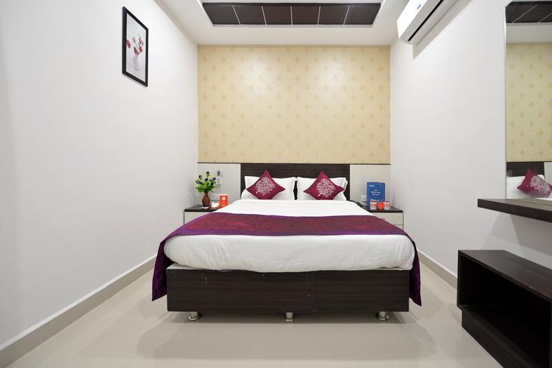 SSR Luxury Rooms, Hyderabad - Book by Hour & Save Upto 70% on Hyderabad ...