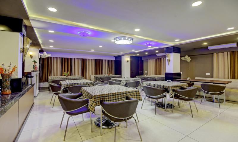 Treebo Trend Signature Planet, Indore - Book by Hour & Save Upto 70% on ...