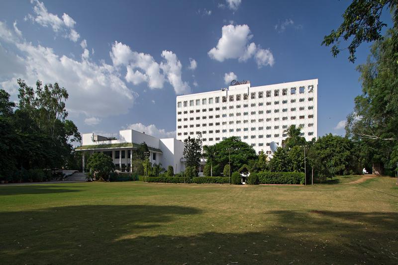 Clarks Amer, Jaipur - Book by Hour & Save Upto 70% on Jaipur Hotels