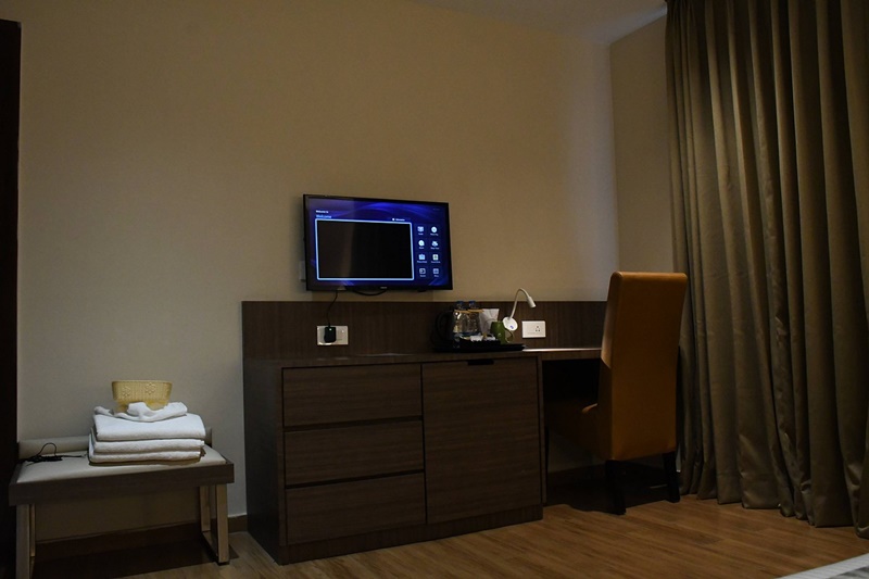 The Lynq Aero - A Boutique Hotel, Kolkata - Book by Hour & Save Upto 70 ...