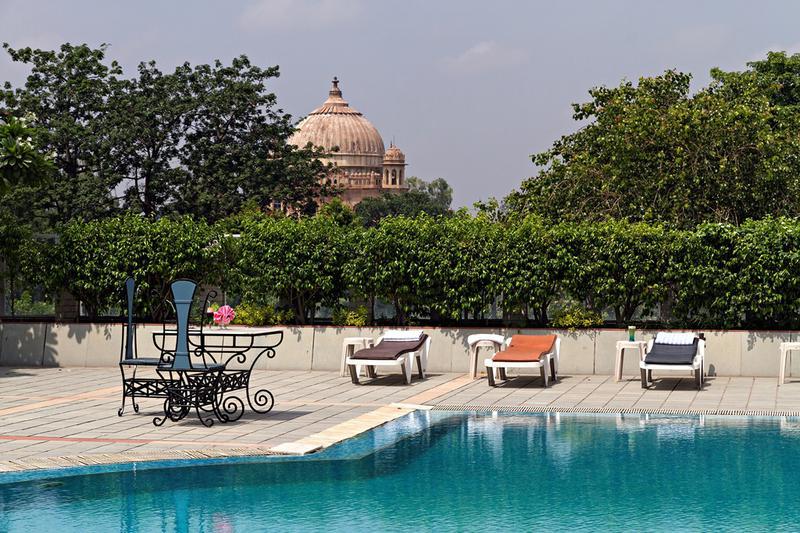 Clarks Avadh, Lucknow - Book by Hour & Save Upto 70% on Lucknow Hotels