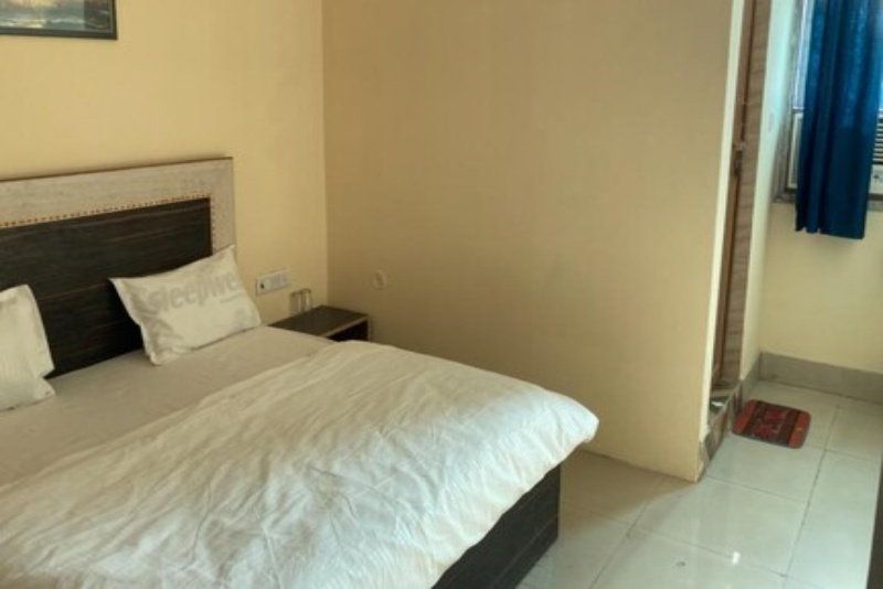 Samriddhi Lawn-By DA Cafe, Lucknow - Book by Hour & Save Upto 70% on ...