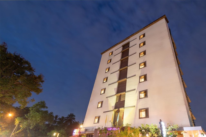 Book Hourly Rooms at Oriental Aster, Mumbai | Mistay