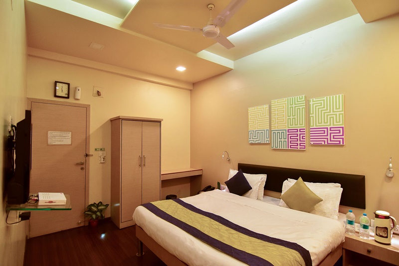 Hotel Sapna, Pune - Book by Hour & Save Upto 70% on Pune Hotels